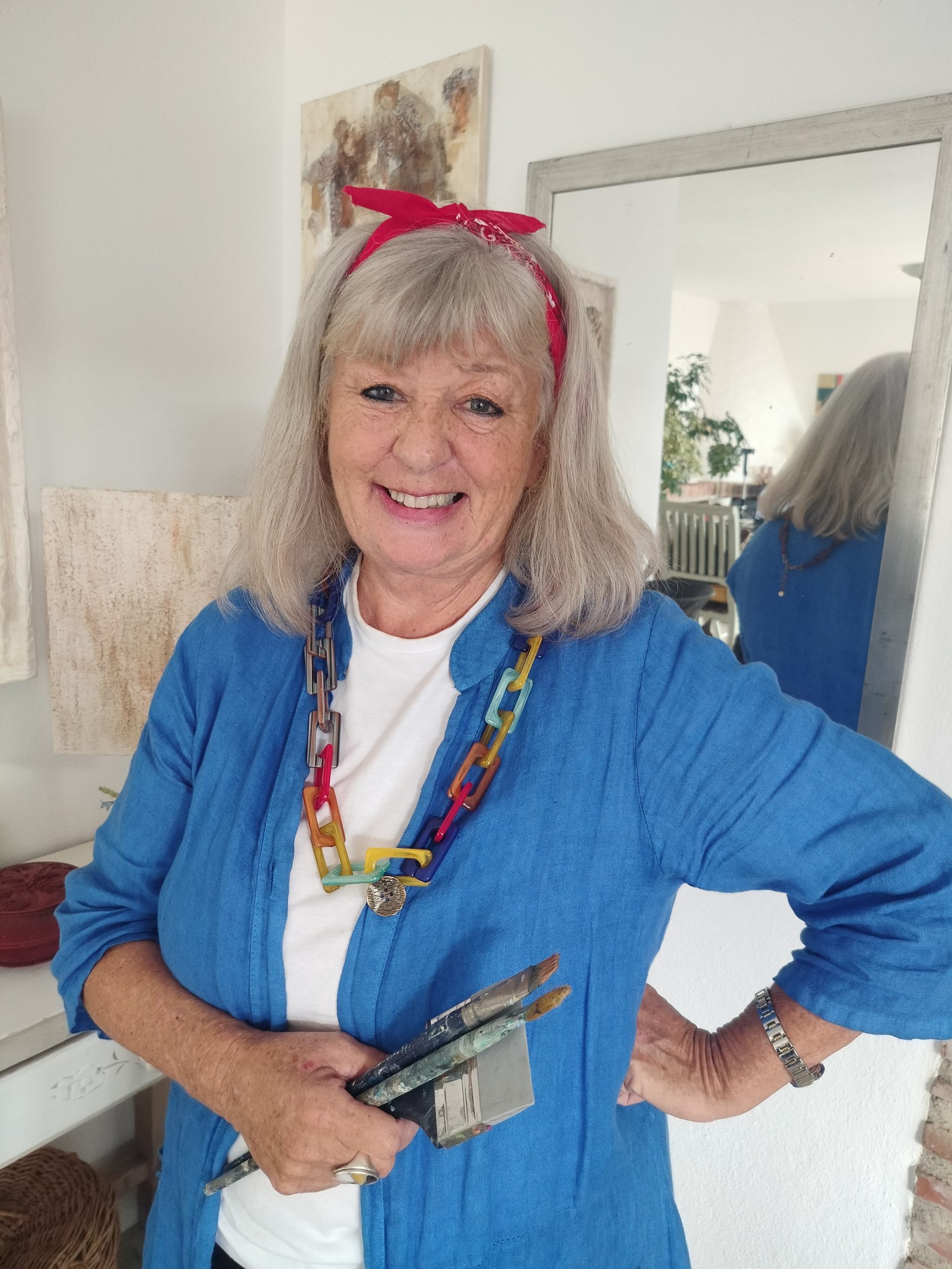 Joy Fahey - Renowned Artist | Abstract Art & Courses